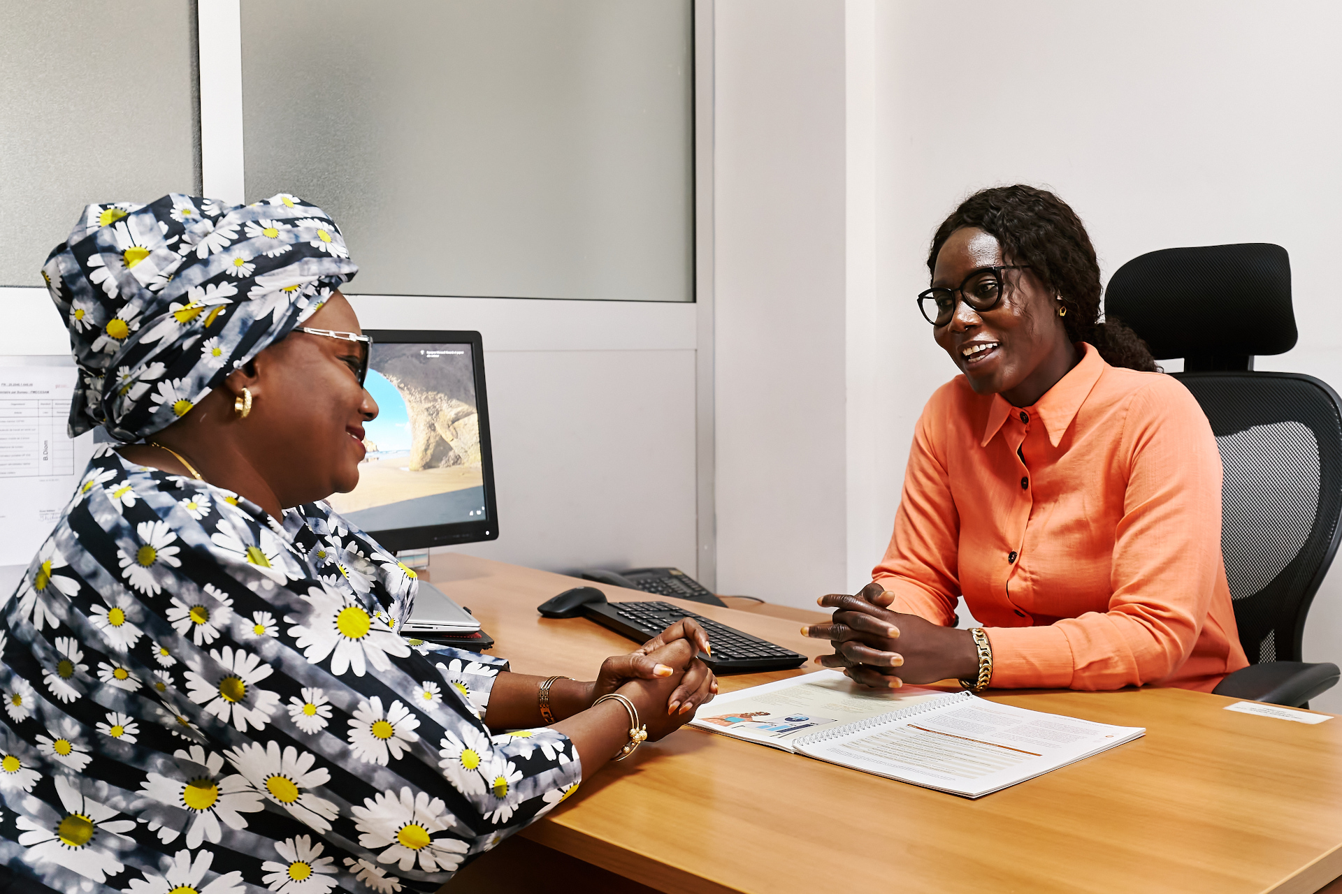 SEN | “We answer any questions that clients may have" | Startfinder